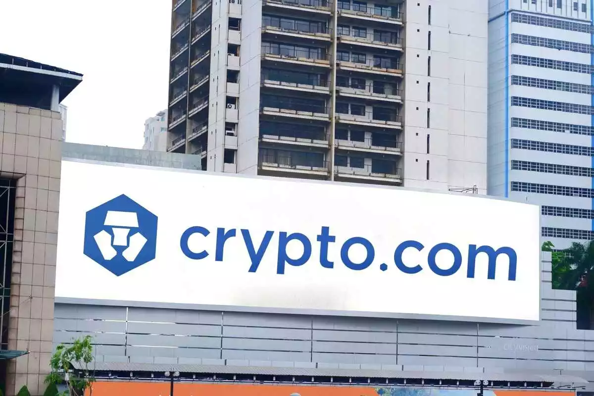 Crypto.com Launches In-App Travel Booking