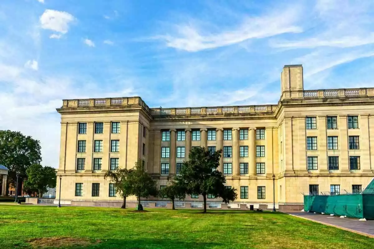 New Jersey Mandates Gambling Education Outreach at Public Colleges